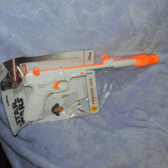 Disney | Costumes | Nwt Disney Star Wars Princess Leia White Blaster ...
